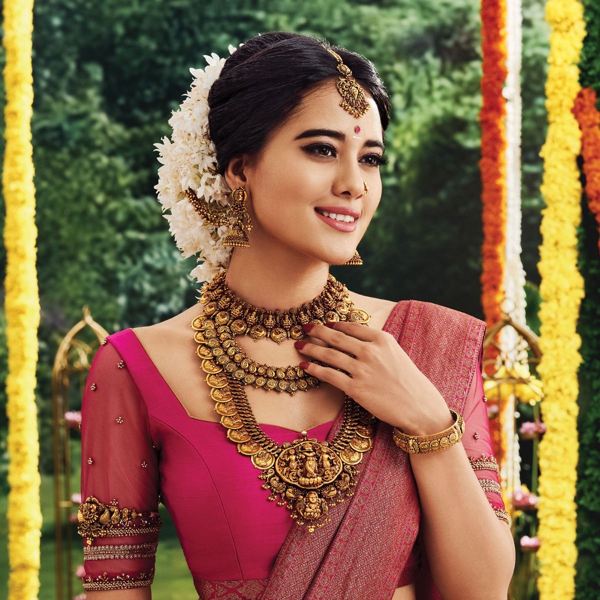 Traditional Karnataka Bridal Jewellery Sets from Joyalukkas